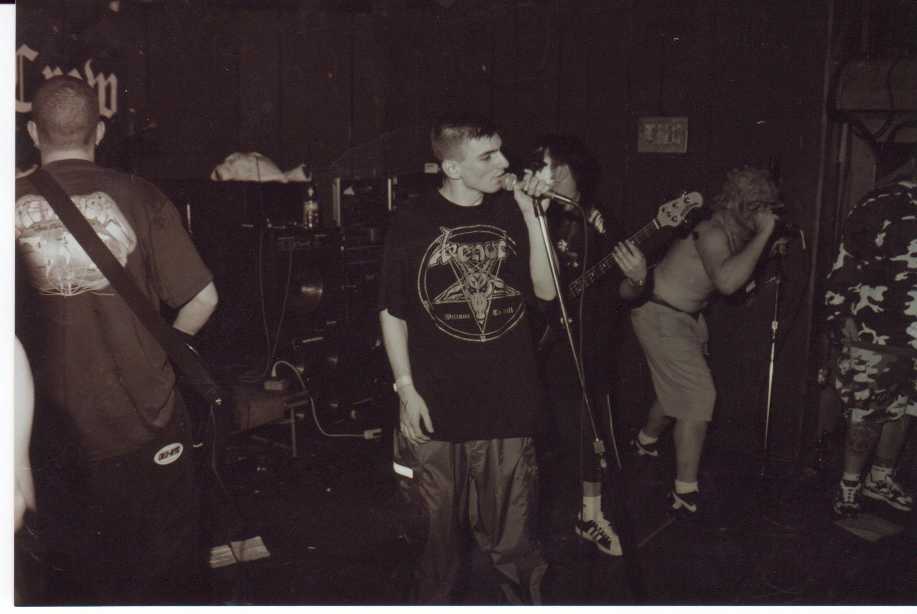 d-esper-ation | when there’s nothing else to read…